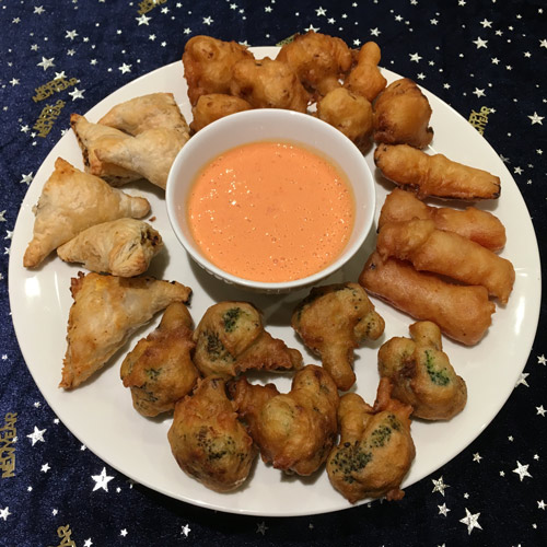 Vegansk Forret til Nytår | Grøntsager i tempuradej og butterdejspirogger